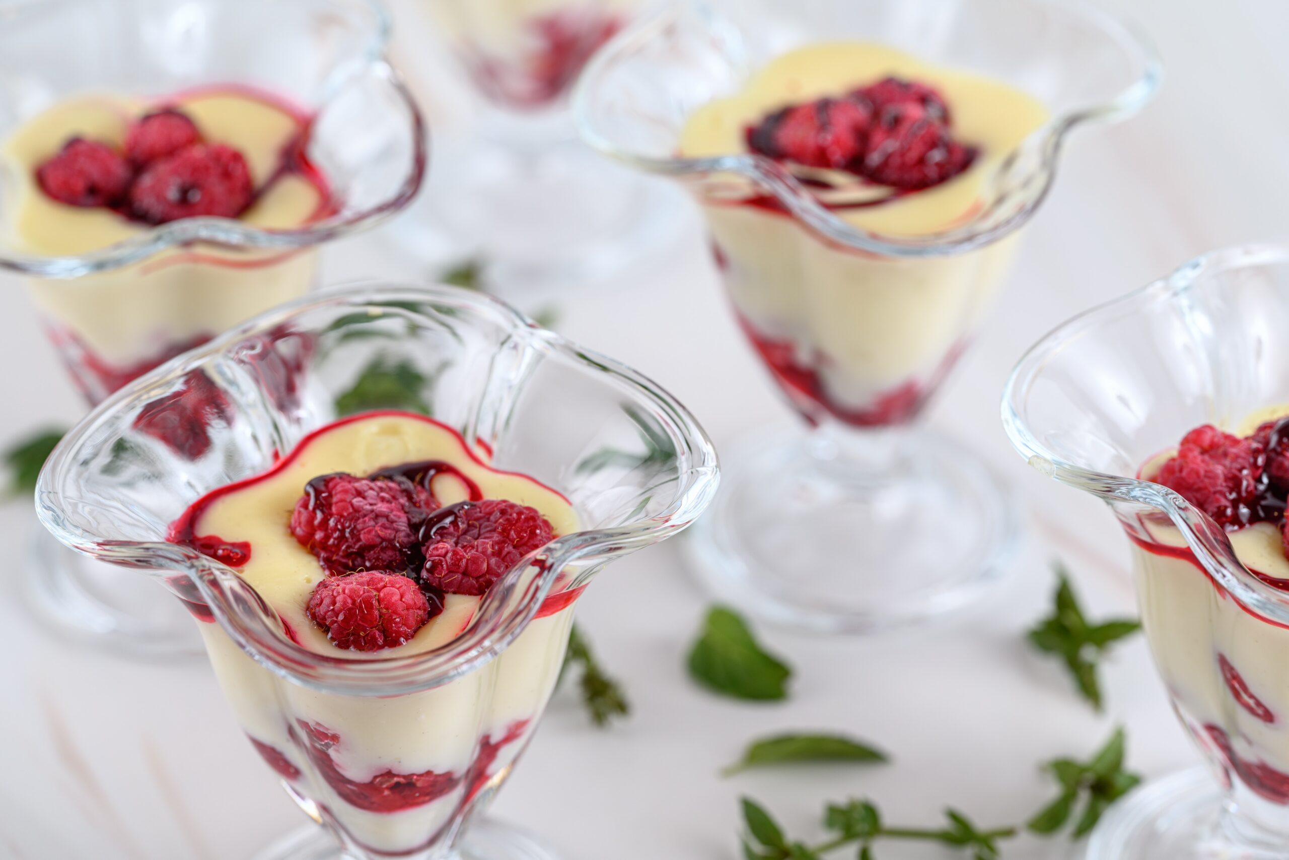 Recept: Domáci vanilkový puding s lesným ovocím - Vmagazin.sk