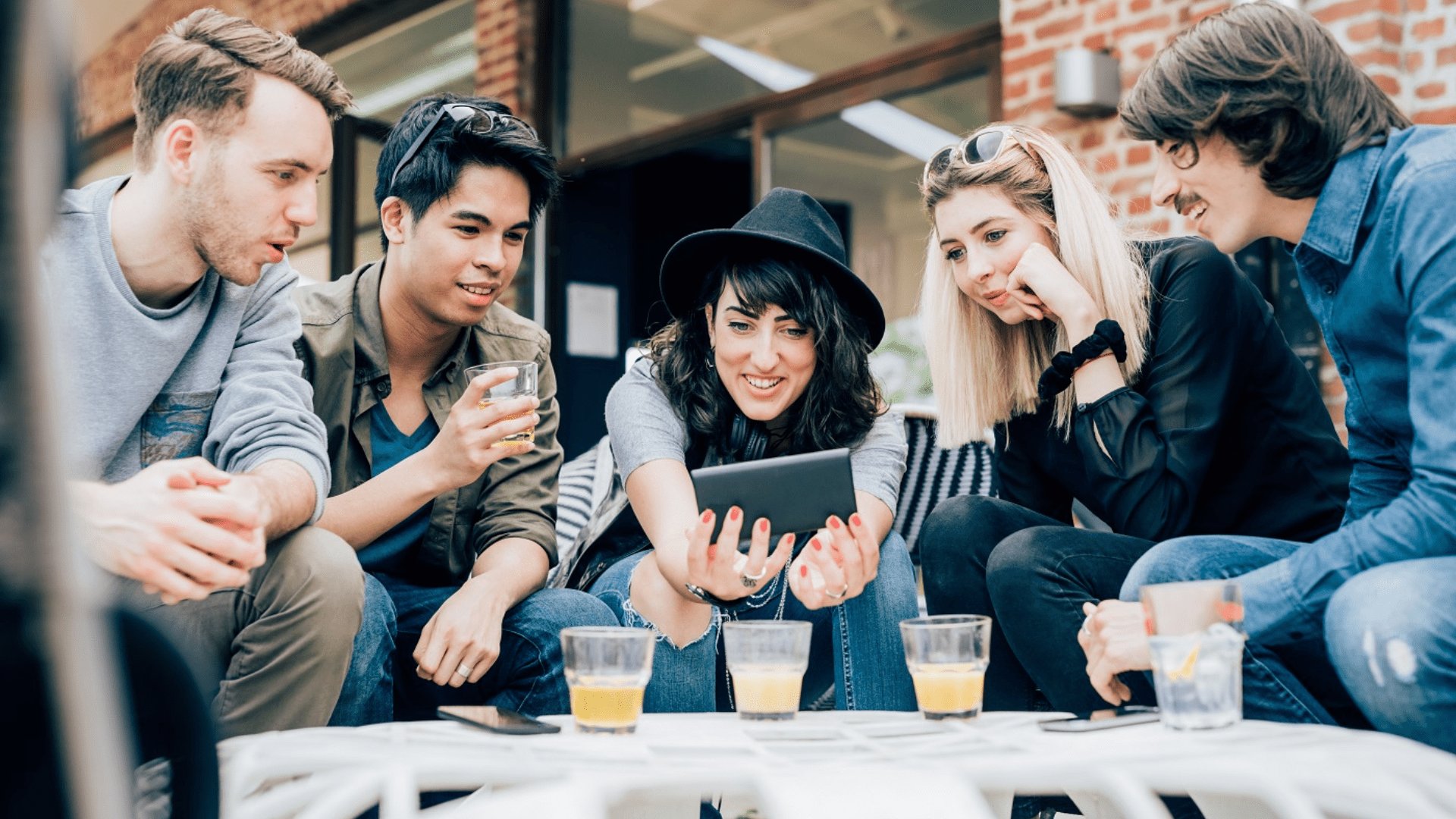 Generácia Y – charakteristiky, kto sem patrí - Vmagazin.sk