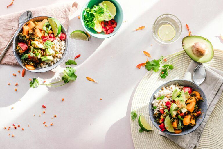 Poke bowl - zdravé jedlo v miske, recept, omáčka - Vmagazin.sk