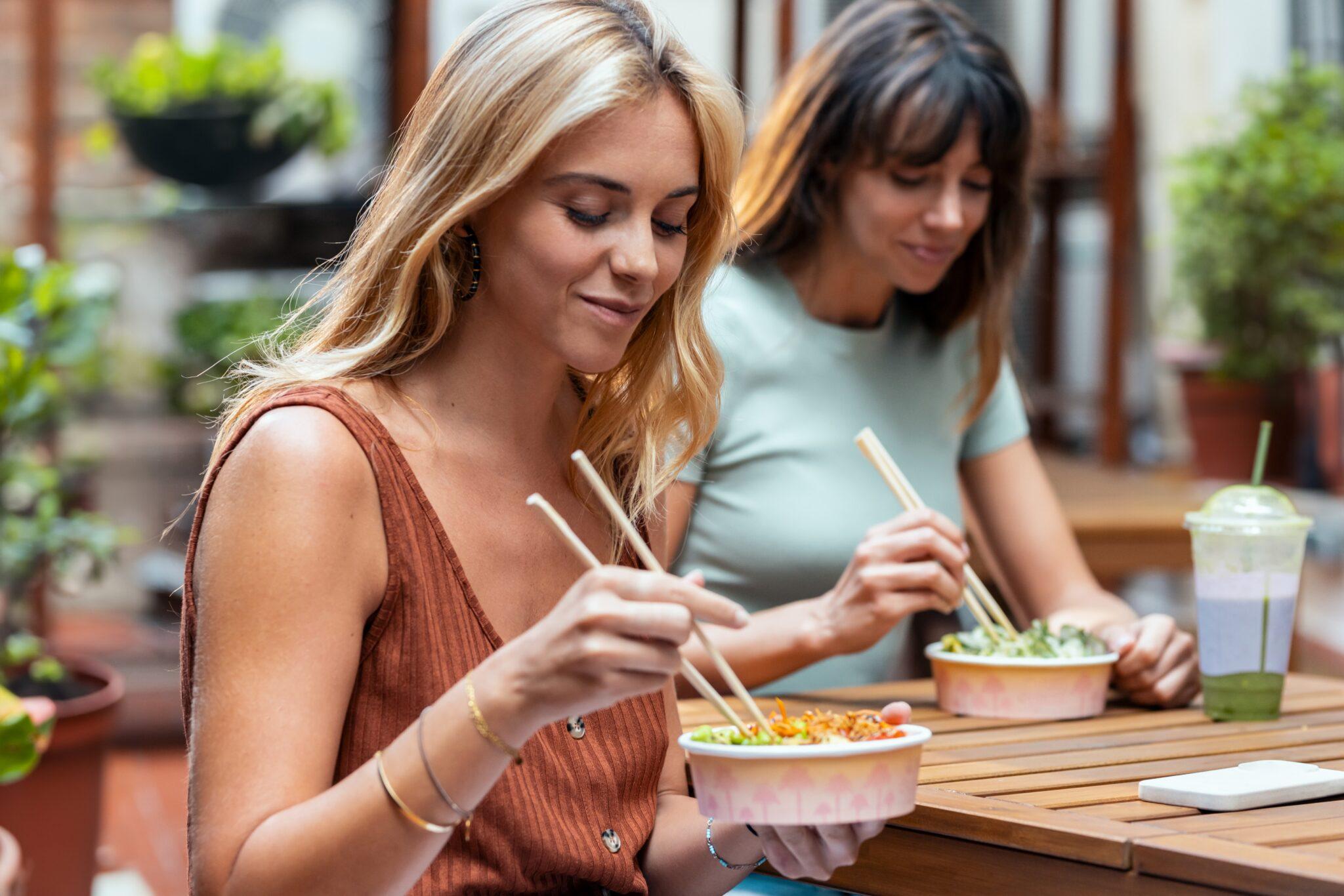 Poke bowl - zdravé jedlo v miske, recept, omáčka - Vmagazin.sk